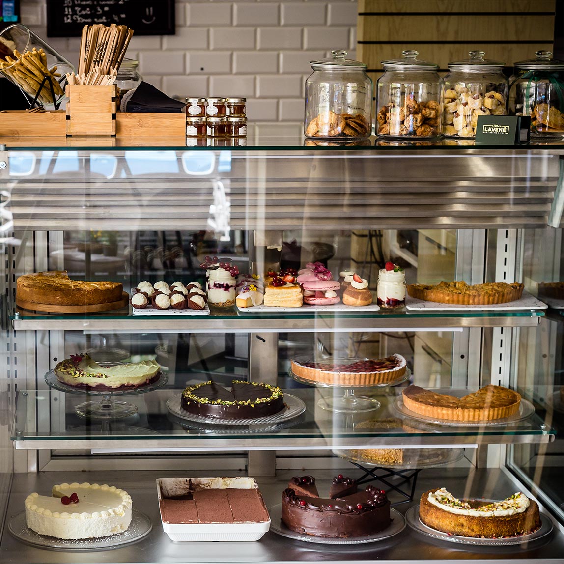 За нас - LAVENE